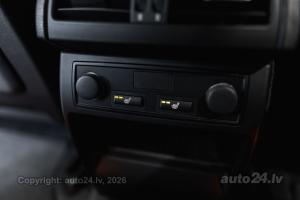 Balts BMW X6 2011 Tallina, ar dzinēja tilpumu 3.00 L un nobraukumu 287 tūkst. km par 11500 €, foto 25 vietnē AUTOMOTO.COM.LV