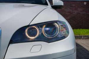 White BMW X6 2011 in Marijampole, with an engine capacity of 2.99 L and mileage of 283 thousand km for 11950 €, photo 7 on AUTOMOTO.COM.LV