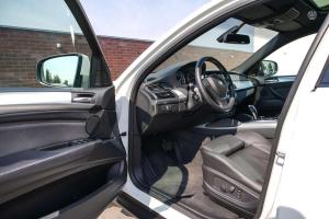 White BMW X6 2011 in Marijampole, with an engine capacity of 2.99 L and mileage of 283 thousand km for 11950 €, photo 28 on AUTOMOTO.COM.LV