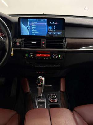 White BMW X6 2011 in Marijampole, with an engine capacity of 2.99 L and mileage of 271 thousand km for 12450 €, photo 18 on AUTOMOTO.COM.LV