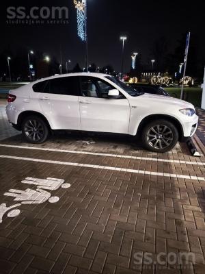 White BMW X6 2012 in Riga, with an engine capacity of 3.00 L and mileage of 190 thousand km for 14987 €, photo 4 on AUTOMOTO.COM.LV