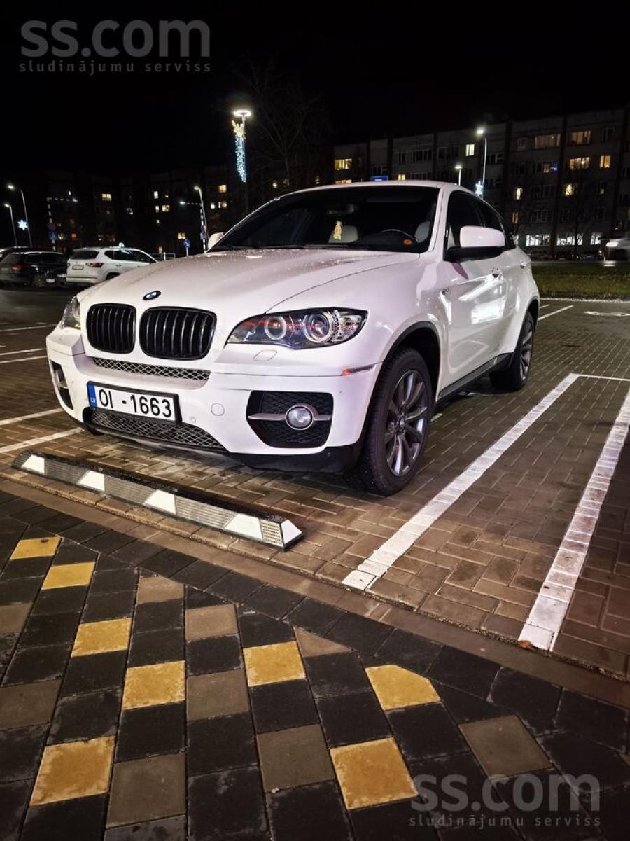 White BMW X6 2012 in Riga, with an engine capacity of 3.00 L and mileage of 190 thousand km for 14987 €, photo 6 on AUTOMOTO.COM.LV