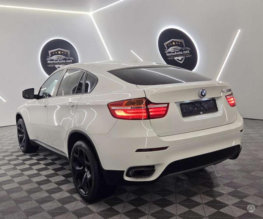 Balts BMW X6 2012 Marijampole, ar dzinēja tilpumu 2.99 L un nobraukumu 299 tūkst. km par 14750 €, foto 32 vietnē AUTOMOTO.COM.LV