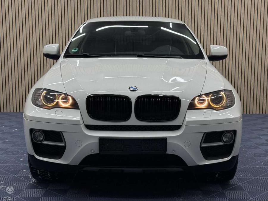White BMW X6 2012 in Marijampole, with an engine capacity of 2.99 L and mileage of 309 thousand km for 12300 €, photo 3 on AUTOMOTO.COM.LV