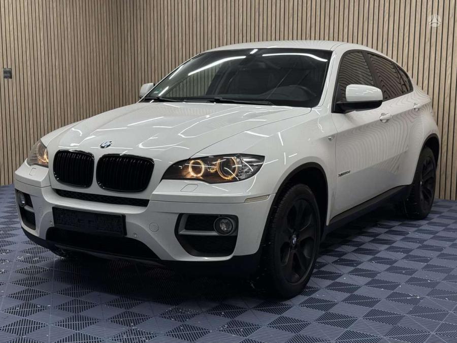 White BMW X6 2012 in Marijampole, with an engine capacity of 2.99 L and mileage of 309 thousand km for 12300 €, photo 4 on AUTOMOTO.COM.LV