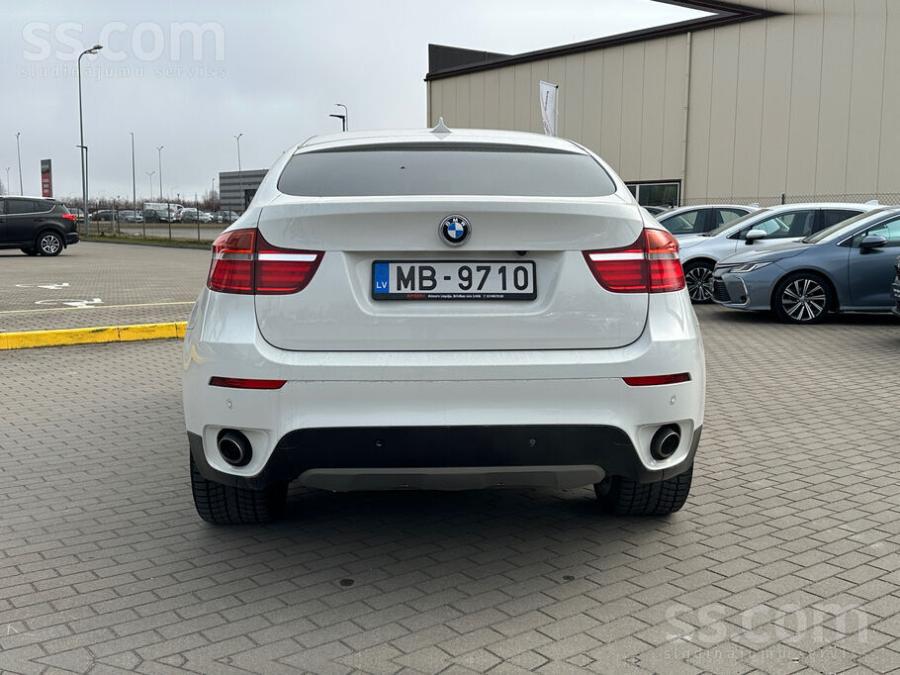 Balts BMW X6 2012 Liepāja, ar dzinēja tilpumu 3.00 L un nobraukumu 312 tūkst. km par 11900 €, foto 9 vietnē AUTOMOTO.COM.LV