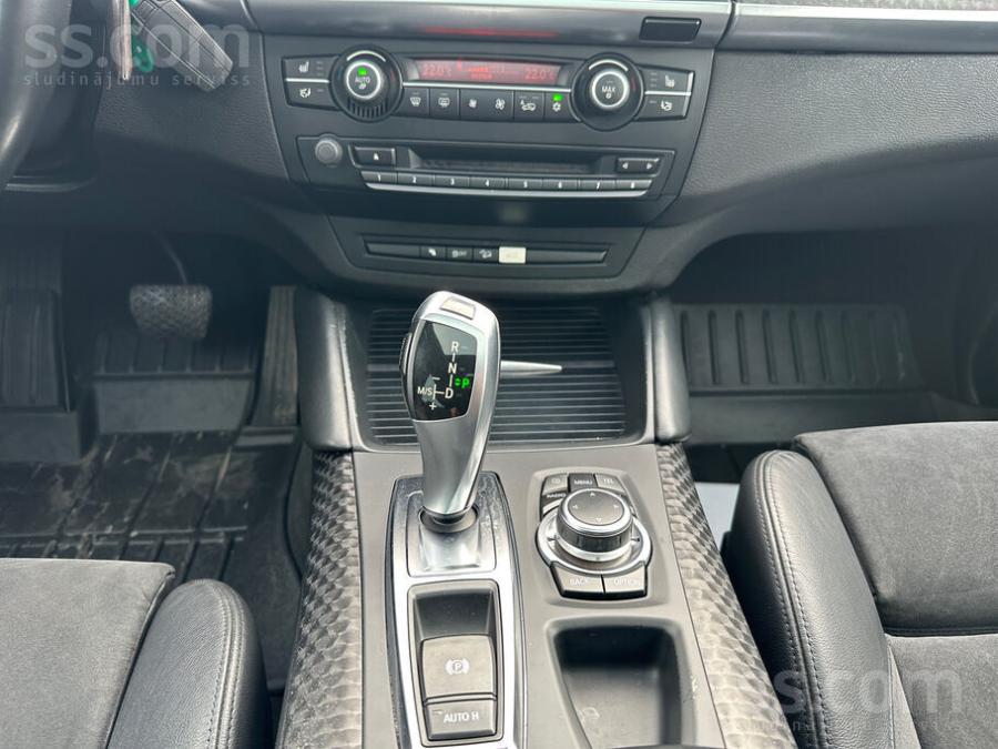 Balts BMW X6 2012 Liepāja, ar dzinēja tilpumu 3.00 L un nobraukumu 312 tūkst. km par 11900 €, foto 17 vietnē AUTOMOTO.COM.LV
