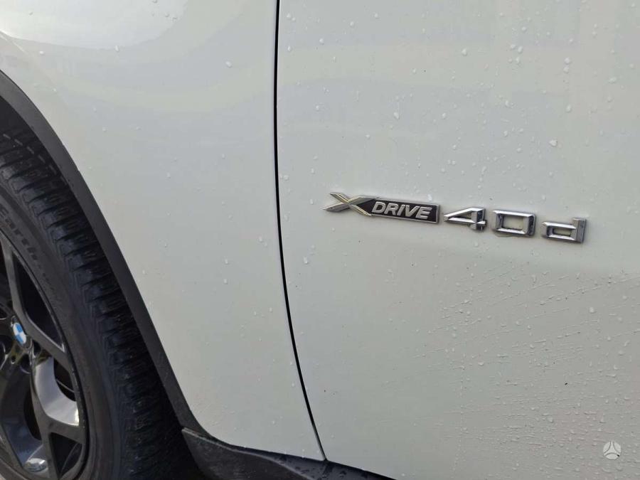 Balts BMW X6 2012 Viļņa, ar dzinēja tilpumu 2.99 L un nobraukumu 277 tūkst. km par 14100 €, foto 10 vietnē AUTOMOTO.COM.LV