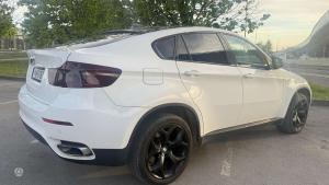 White BMW X6 2012 in Klaipeda, with an engine capacity of 4.40 L and mileage of 340 thousand km for 10999 €, photo 11 on AUTOMOTO.COM.LV