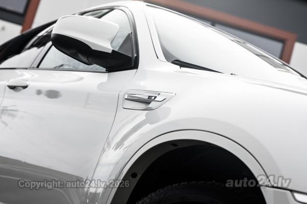 BMW X6 2012 Tallina vietnē Balts BMW X6 2012 Tallina, ar dzinēja tilpumu 4.40 L un nobraukumu 240 tūkst. km par 20900 €, foto 7 vietnē AUTOMOTO.COM.LV