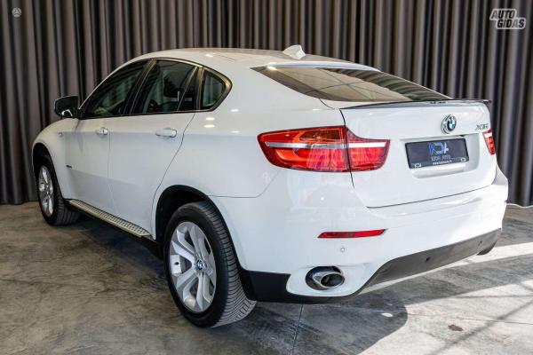 Balts BMW X6 2013 Marijampole, ar dzinēja tilpumu 3.00 L un nobraukumu 155 tūkst. km par 16550 €, foto 6 vietnē AUTOMOTO.COM.LV