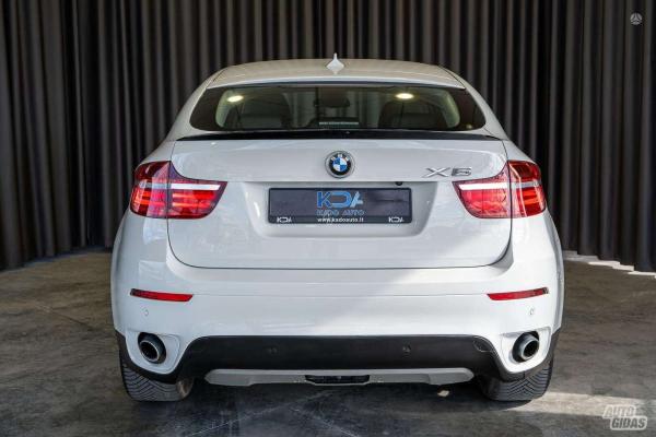 Balts BMW X6 2013 Marijampole, ar dzinēja tilpumu 3.00 L un nobraukumu 155 tūkst. km par 16550 €, foto 7 vietnē AUTOMOTO.COM.LV