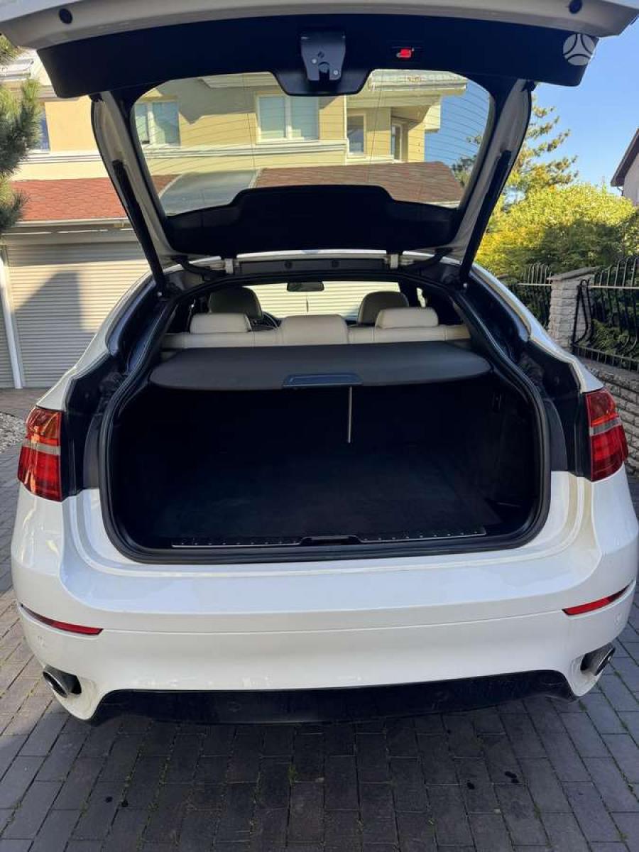 Balts BMW X6 2013 Klaipėda, ar dzinēja tilpumu 2.99 L un nobraukumu 134 tūkst. km par 15000 €, foto 6 vietnē AUTOMOTO.COM.LV
