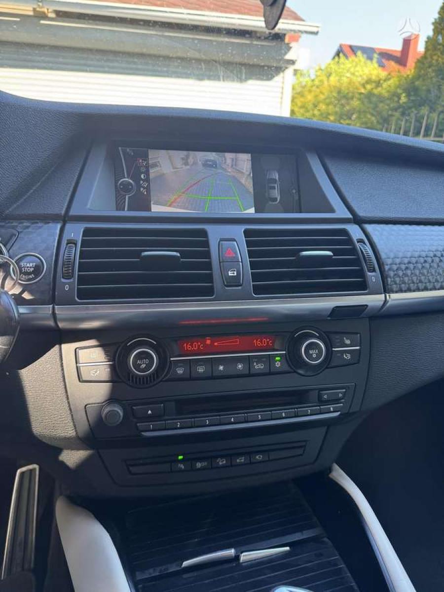 Balts BMW X6 2013 Klaipėda, ar dzinēja tilpumu 2.99 L un nobraukumu 134 tūkst. km par 15000 €, foto 13 vietnē AUTOMOTO.COM.LV