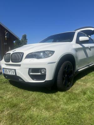 White BMW X6 2013 in Turi, with an engine capacity of 0.00 L and mileage of 300 thousand km for 14500 €, photo  on AUTOMOTO.COM.LV