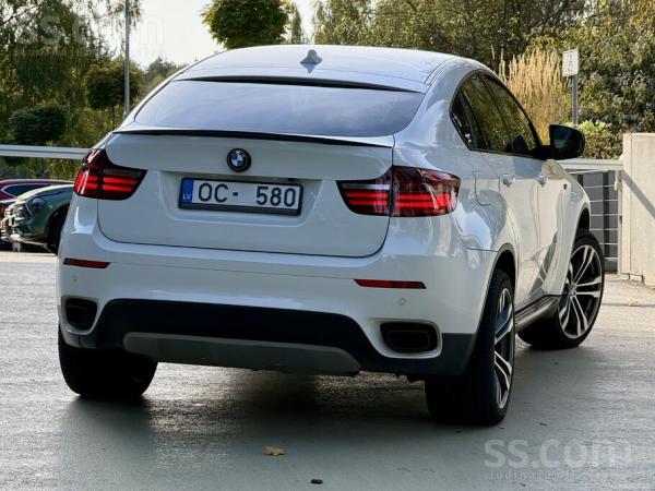 BMW X6 2013 in Riga on AUTOMOTO.COM.LV White BMW X6 2013 in Riga, with an engine capacity of 3.00 L and mileage of 237 thousand km for 13500 €, photo 5 on AUTOMOTO.COM.LV