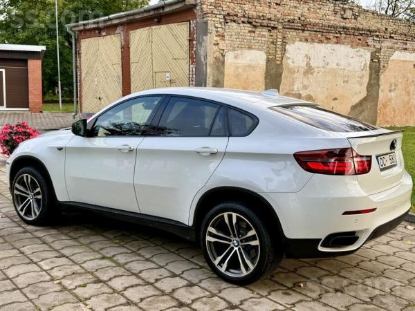 BMW X6 2013 in Riga on AUTOMOTO.COM.LV White BMW X6 2013 in Riga, with an engine capacity of 3.00 L and mileage of 237 thousand km for 13500 €, photo 7 on AUTOMOTO.COM.LV
