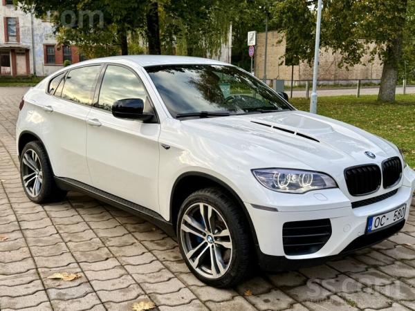 BMW X6 2013 in Riga on AUTOMOTO.COM.LV White BMW X6 2013 in Riga, with an engine capacity of 3.00 L and mileage of 237 thousand km for 13500 €, photo 8 on AUTOMOTO.COM.LV