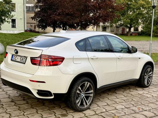 BMW X6 2013 in Riga on AUTOMOTO.COM.LV White BMW X6 2013 in Riga, with an engine capacity of 3.00 L and mileage of 237 thousand km for 13500 €, photo 9 on AUTOMOTO.COM.LV