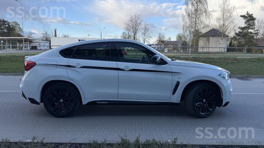 Balts BMW X6 2014 Rēzekne, ar dzinēja tilpumu 3.00 L un nobraukumu 282 tūkst. km par 20490 €, foto 4 vietnē AUTOMOTO.COM.LV