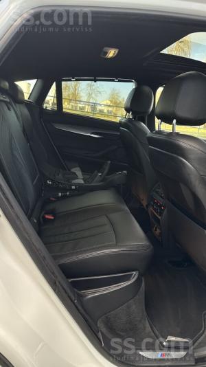 Balts BMW X6 2014 Rēzekne, ar dzinēja tilpumu 3.00 L un nobraukumu 282 tūkst. km par 20490 €, foto 15 vietnē AUTOMOTO.COM.LV