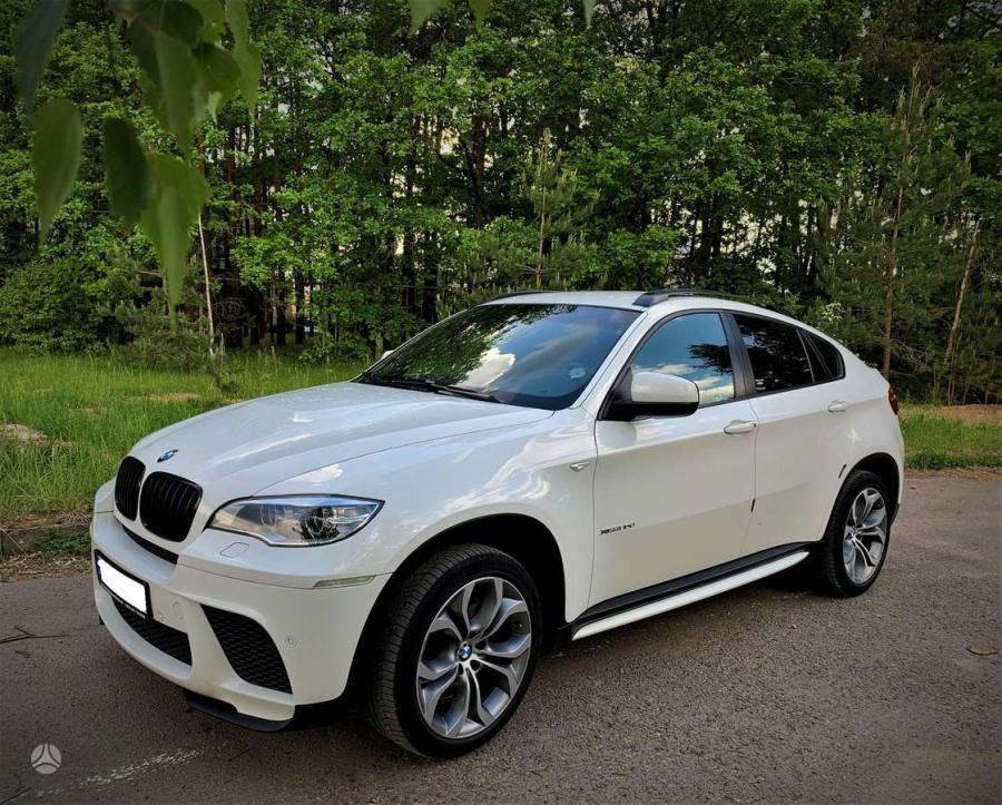 White BMW X6 2014 in Vilnius, with an engine capacity of 2.99 L and mileage of 289 thousand km for 15900 €, photo 5 on AUTOMOTO.COM.LV