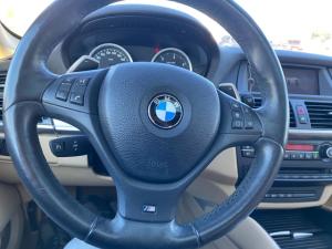 White BMW X6 2014 in Riga, with an engine capacity of 3.00 L and mileage of 142 thousand km for 20950 €, photo 13 on AUTOMOTO.COM.LV