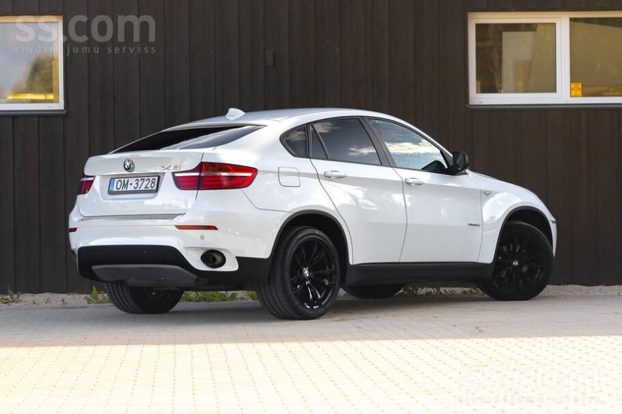 Balts BMW X6 2014 Jelgava, ar dzinēja tilpumu 3.00 L un nobraukumu 96 tūkst. km par 22000 €, foto 6 vietnē AUTOMOTO.COM.LV
