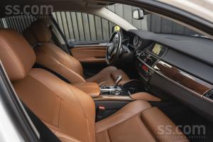 Balts BMW X6 2014 Jelgava, ar dzinēja tilpumu 3.00 L un nobraukumu 96 tūkst. km par 22000 €, foto 11 vietnē AUTOMOTO.COM.LV