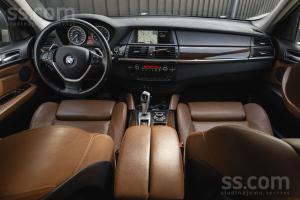 Balts BMW X6 2014 Jelgava, ar dzinēja tilpumu 3.00 L un nobraukumu 96 tūkst. km par 22000 €, foto 13 vietnē AUTOMOTO.COM.LV