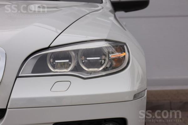 Balts BMW X6 2014 Rīga, ar dzinēja tilpumu 3.00 L un nobraukumu 131 tūkst. km par 14995 €, foto 8 vietnē AUTOMOTO.COM.LV