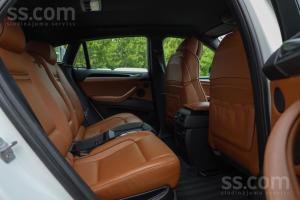 Balts BMW X6 2014 Rīga, ar dzinēja tilpumu 3.00 L un nobraukumu 131 tūkst. km par 14995 €, foto 43 vietnē AUTOMOTO.COM.LV