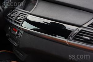 Balts BMW X6 2014 Rīga, ar dzinēja tilpumu 3.00 L un nobraukumu 131 tūkst. km par 14995 €, foto 47 vietnē AUTOMOTO.COM.LV