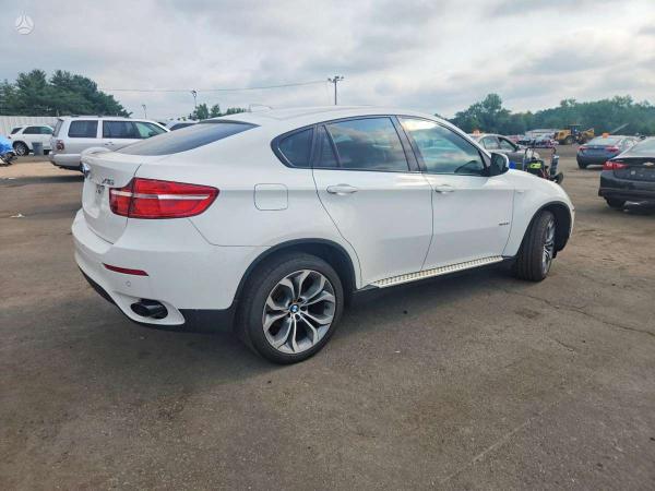 BMW X6 2014 Viļņa vietnē Balts BMW X6 2014 Viļņa, ar dzinēja tilpumu 2.98 L un nobraukumu 174 tūkst. km par 9800 €, foto 4 vietnē AUTOMOTO.COM.LV