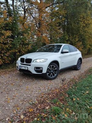 White BMW X6 2014 in Jelgava, with an engine capacity of 3.00 L and mileage of 209 thousand km for 16900 €, photo  on AUTOMOTO.COM.LV