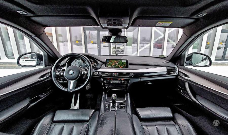 White BMW X6 2015 in Vilnius, with an engine capacity of 2.99 L and mileage of 218 thousand km for 22500 €, photo 14 on AUTOMOTO.COM.LV