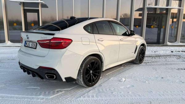 Balts BMW X6 2015 Viļņa, ar dzinēja tilpumu 3.00 L un nobraukumu 258 tūkst. km par 24000 €, foto 2 vietnē AUTOMOTO.COM.LV