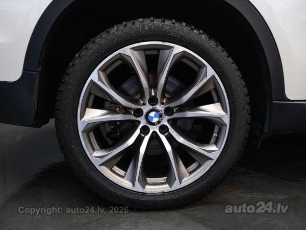 Balts BMW X6 2015 Tallina, ar dzinēja tilpumu 4.40 L un nobraukumu 184 tūkst. km par 31000 €, foto 4 vietnē AUTOMOTO.COM.LV