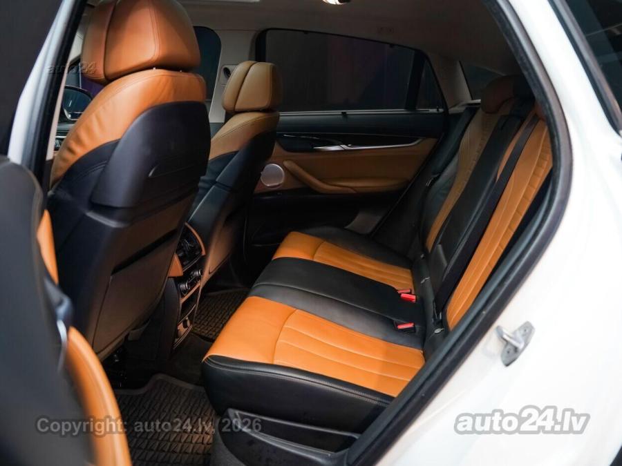 Balts BMW X6 2015 Tallina, ar dzinēja tilpumu 4.40 L un nobraukumu 184 tūkst. km par 31000 €, foto 8 vietnē AUTOMOTO.COM.LV