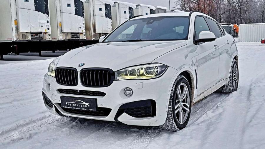 White BMW X6 2015 in Vilnius, with an engine capacity of 2.99 L and mileage of 218 thousand km for 21450 €, photo 3 on AUTOMOTO.COM.LV