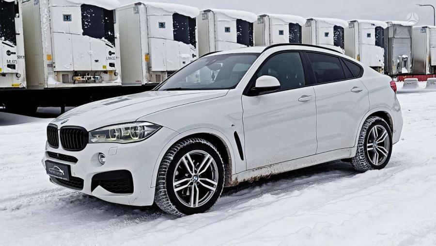 White BMW X6 2015 in Vilnius, with an engine capacity of 2.99 L and mileage of 218 thousand km for 21450 €, photo 11 on AUTOMOTO.COM.LV