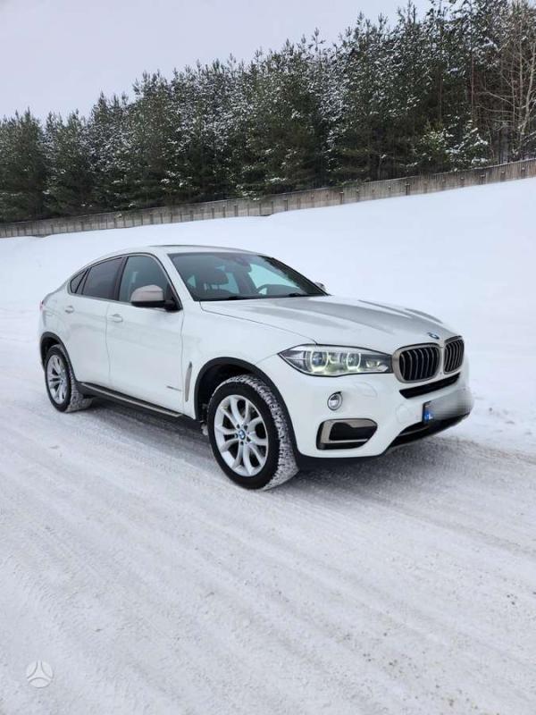 Balts BMW X6 2015 Viļņa, ar dzinēja tilpumu 2.99 L un nobraukumu 245 tūkst. km par 22499 €, foto 1 vietnē AUTOMOTO.COM.LV