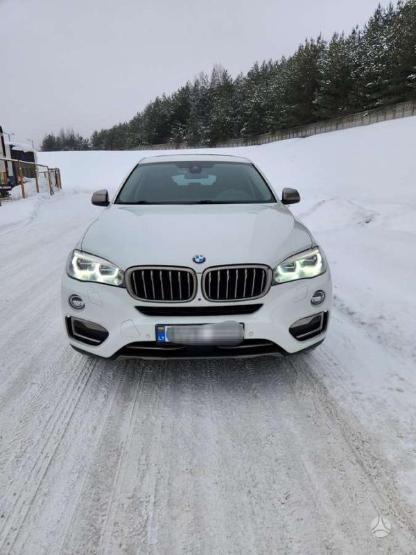Balts BMW X6 2015 Viļņa, ar dzinēja tilpumu 2.99 L un nobraukumu 245 tūkst. km par 22499 €, foto 3 vietnē AUTOMOTO.COM.LV