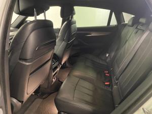 White BMW X6 2015 in Riga, with an engine capacity of 3.00 L and mileage of 199 thousand km for 29950 €, photo 10 on AUTOMOTO.COM.LV