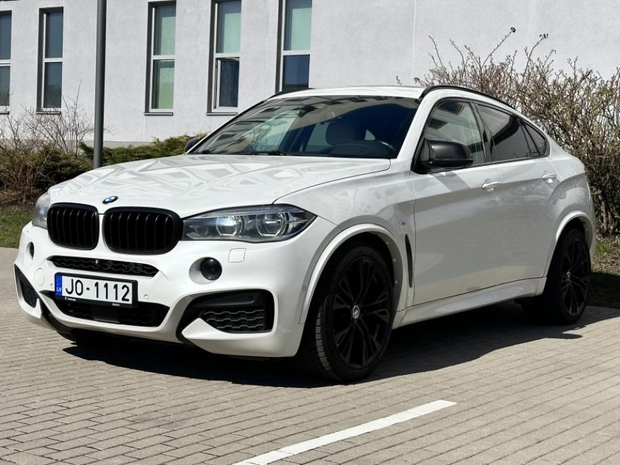 White BMW X6 2015 in Riga, with an engine capacity of 3.00 L and mileage of 185 thousand km for 24900 €, photo 1 on AUTOMOTO.COM.LV
