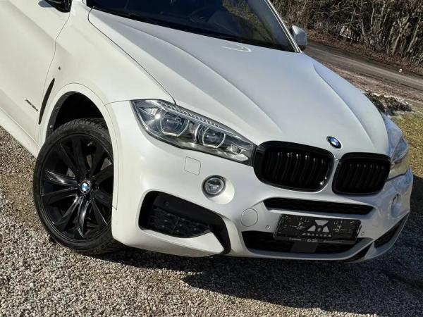 White BMW X6 2015 in Jurmala, with an engine capacity of 3.00 L and mileage of 220 thousand km for 23950 €, photo 5 on AUTOMOTO.COM.LV