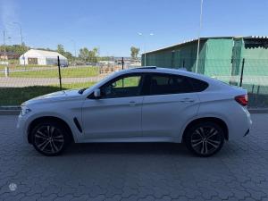 White BMW X6 2015 in Kaunas, with an engine capacity of 3.00 L and mileage of 260 thousand km for 19300 €, photo 6 on AUTOMOTO.COM.LV