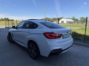 White BMW X6 2015 in Kaunas, with an engine capacity of 3.00 L and mileage of 260 thousand km for 19300 €, photo 7 on AUTOMOTO.COM.LV