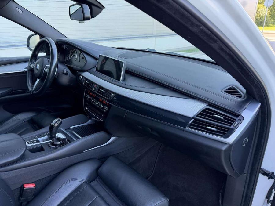 White BMW X6 2015 in Kaunas, with an engine capacity of 3.00 L and mileage of 260 thousand km for 19300 €, photo 23 on AUTOMOTO.COM.LV