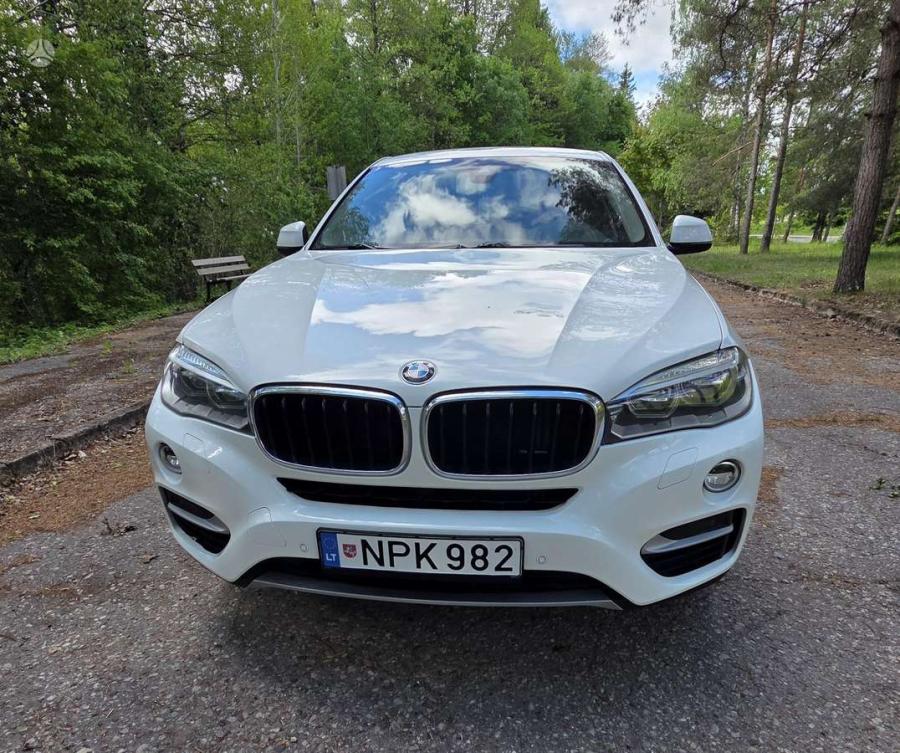 White BMW X6 2015 in Telschi, with an engine capacity of 2.99 L and mileage of 368 thousand km for 18500 €, photo 3 on AUTOMOTO.COM.LV